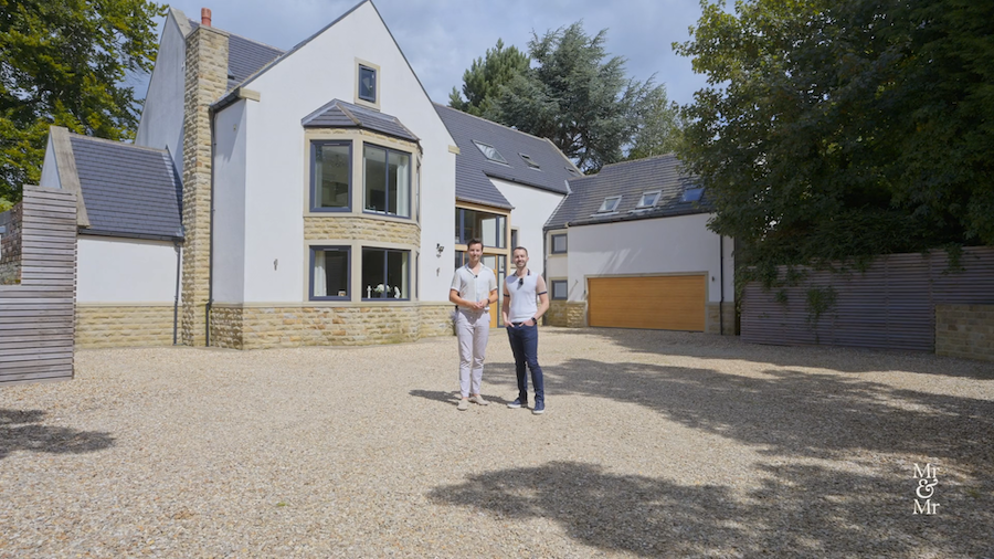 Field View House – Mr & Mr Child