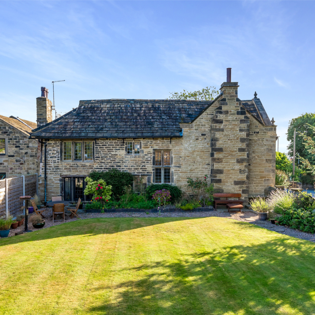 Our Unique Homes – Mr & Mr Child