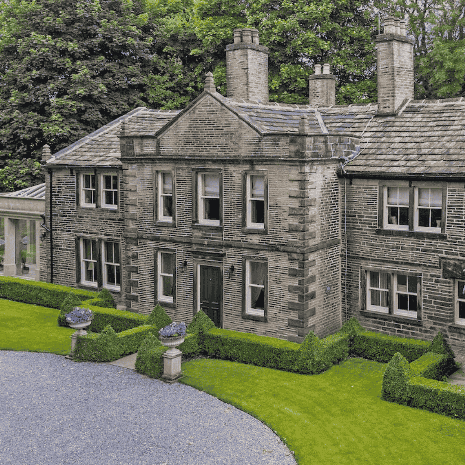 Our Unique Homes – Mr & Mr Child